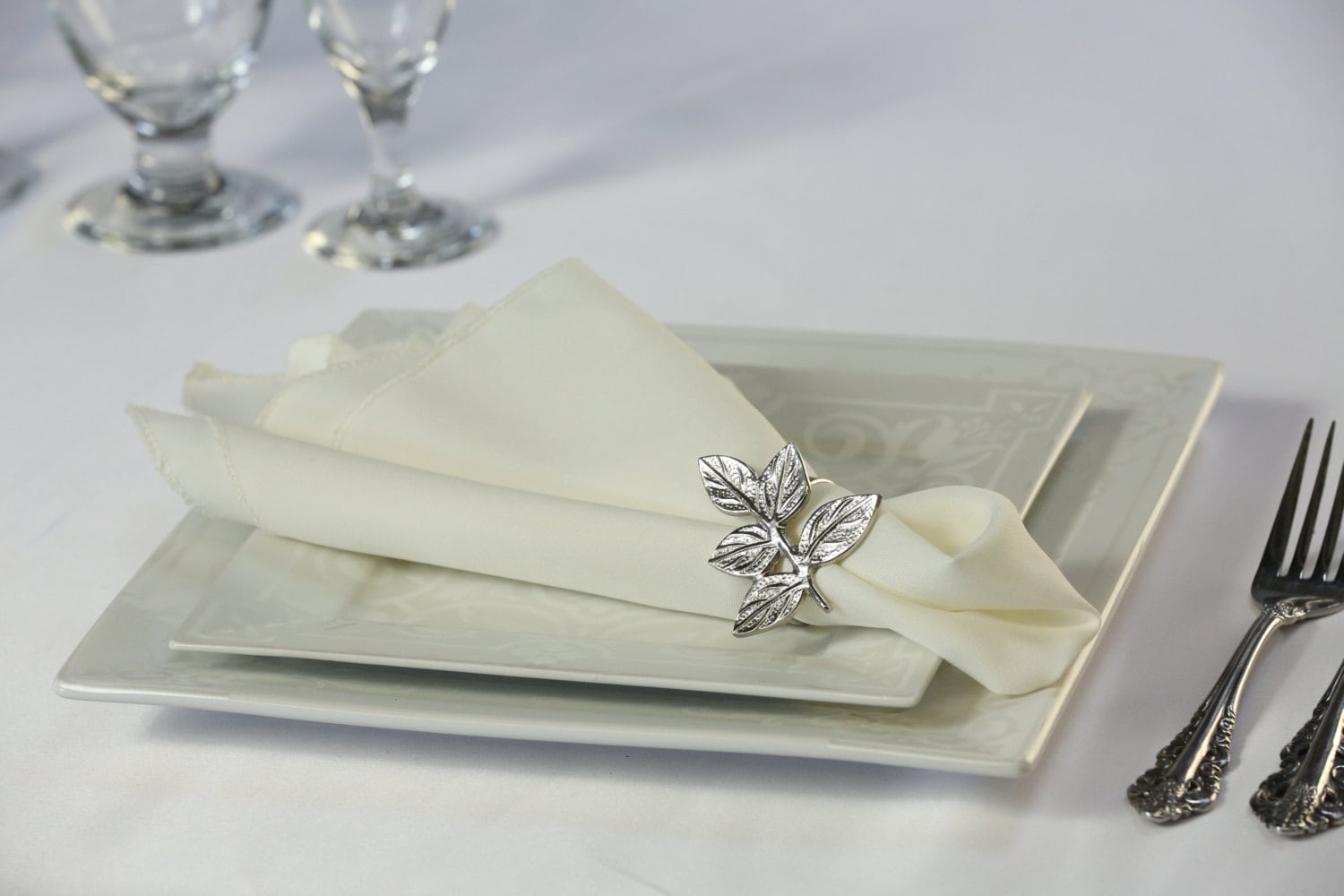 Ivory Napkin Polyester