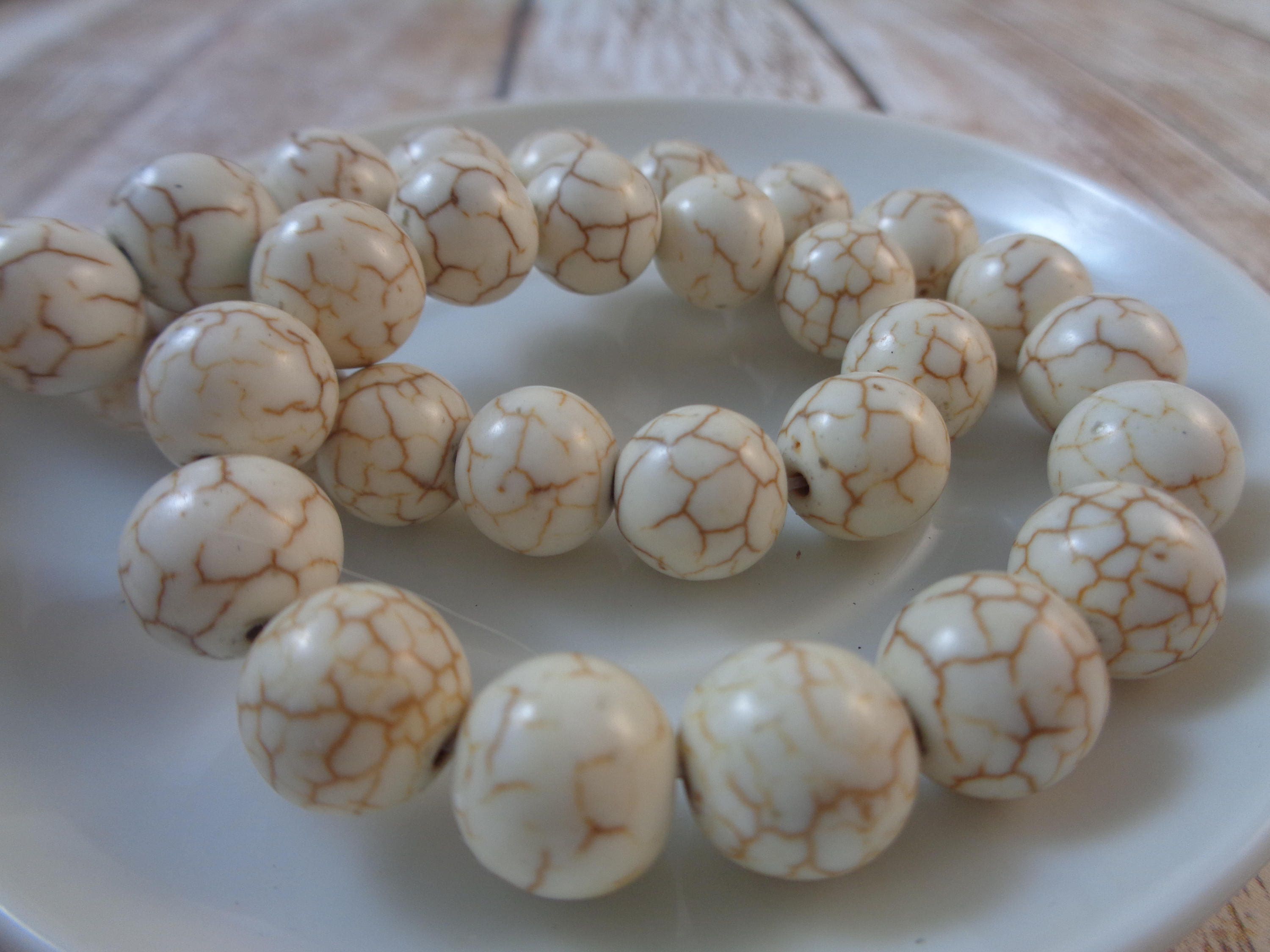 10 White Howlite Stone Beads 10mm Round Smooth Finish White Beads Brown ...