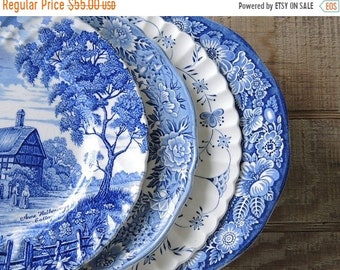 Blue white plate | Etsy