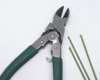 Handmade Paper Flowers by MyWoollyMammoth on Etsy