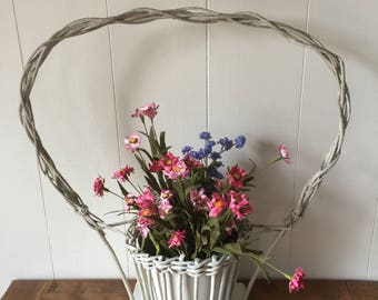 Cemetery basket | Etsy