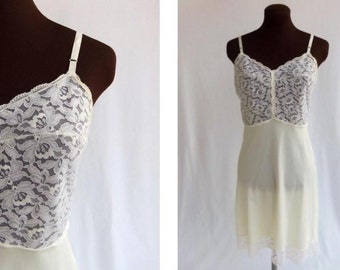 Vintage full slip | Etsy
