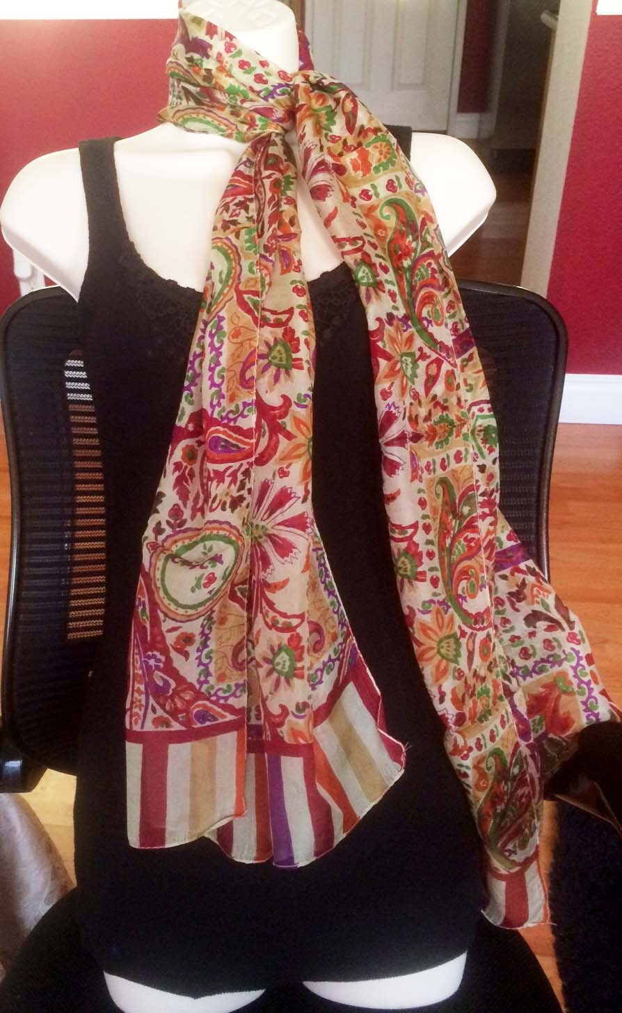 Kantha Silk Scarfred Floral ScarfSilk wrap100%