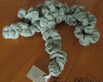 PATTERN pdf file 31 Crochet Green Curly Scarf Big Pink