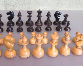 Antique chess set | Etsy