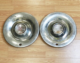 Vintage hubcaps | Etsy