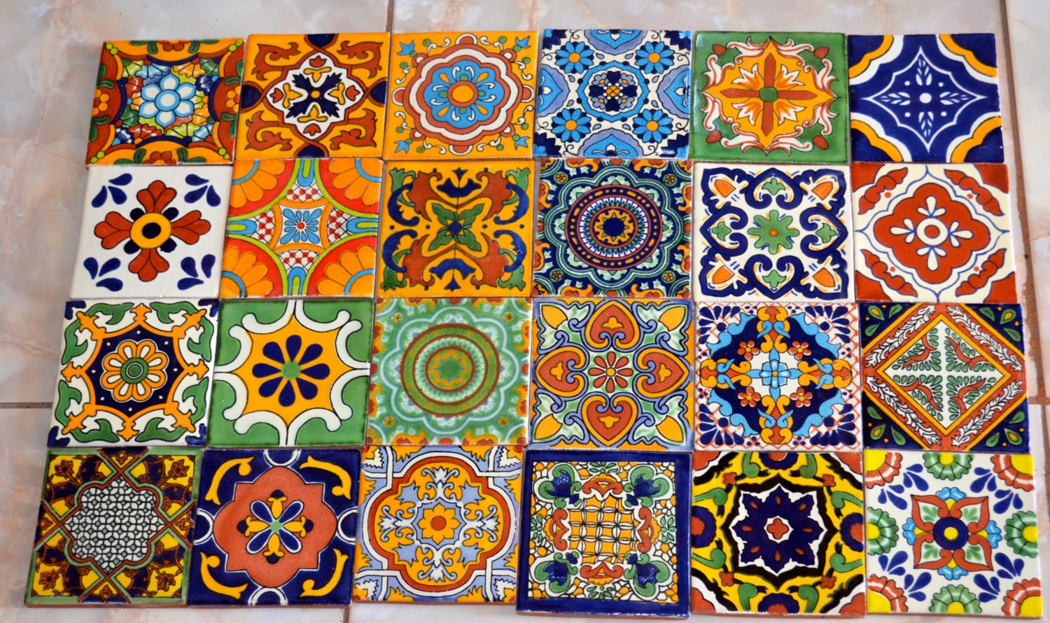 24 azulejos mexicanos. Pintados a mano 4x4