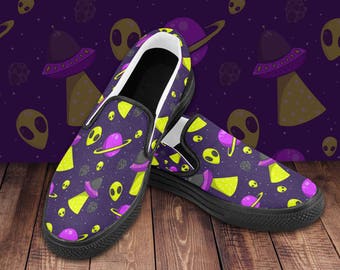 Alien shoes | Etsy