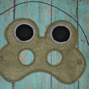Frog mask | Etsy