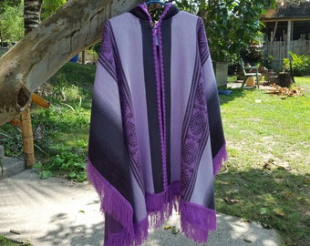 Ecuador poncho | Etsy