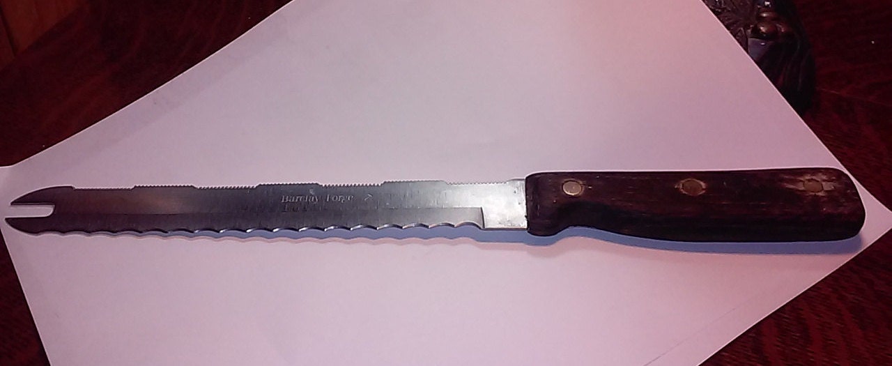 Barclay Forge Serrated double edged knife with fork