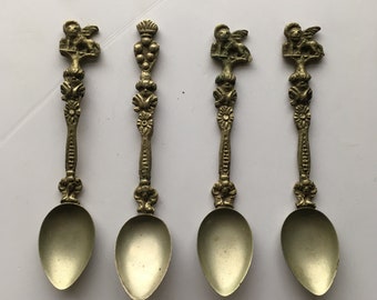 Collectible spoons | Etsy