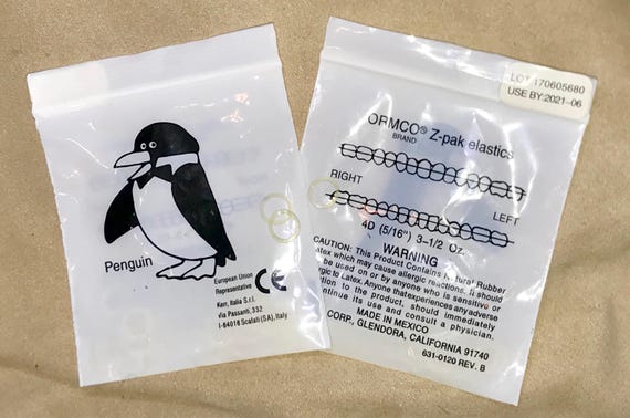 Dog Elastics 5/16 7.94 mm Ormco Penguin Elastics Dental