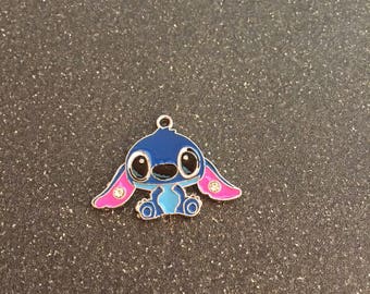 Stitch charm | Etsy