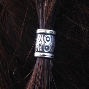 Dwarf hair bead | Etsy