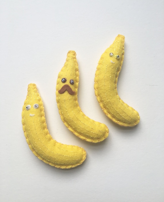 Banana magnet plushie plush felt magnet bananas kitchen