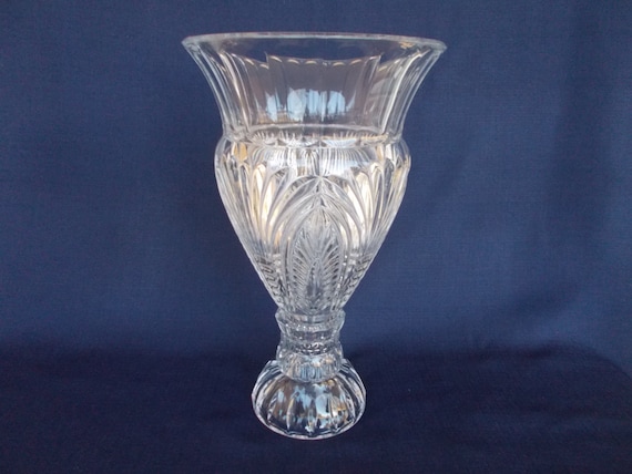 Shannon Crystal 24% Lead Designs of Ireland 16 Tall