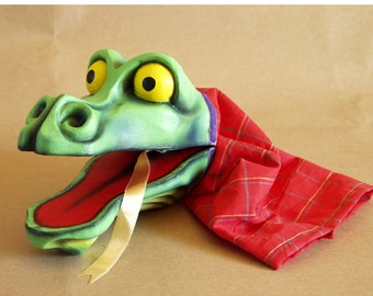 Dragon puppet | Etsy