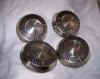 Vintage hubcaps | Etsy