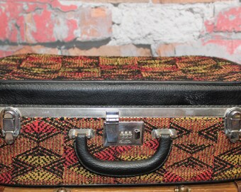 Vintage suitcase | Etsy