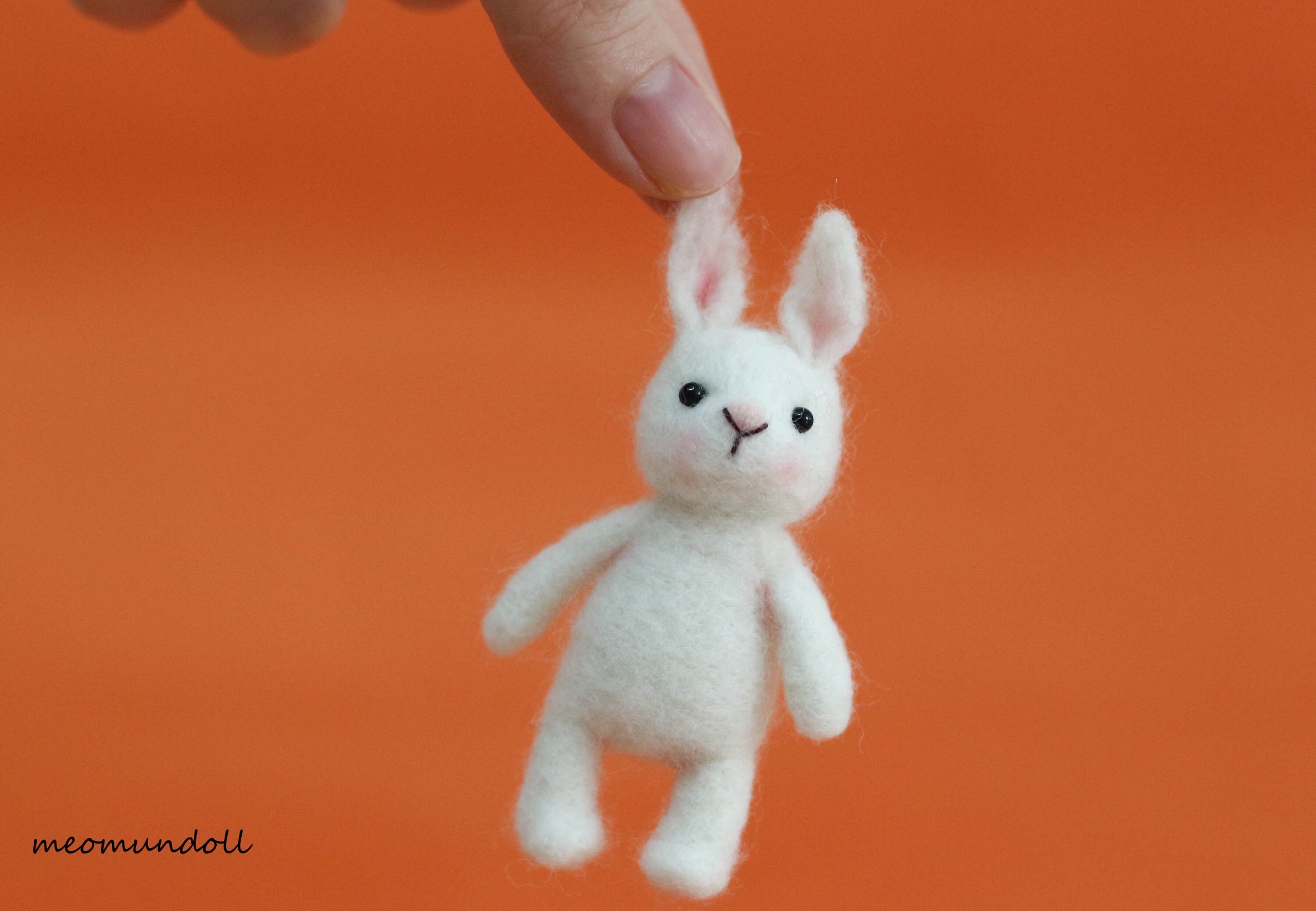Miniature figures miniature rabbit tiny rabbit 3 inch toys