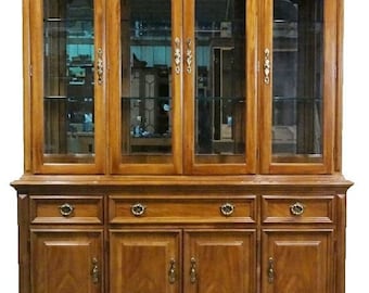 China cabinet | Etsy
