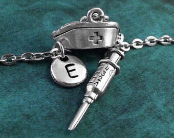 Oyster Necklace VERY SMALL Pearl Necklace World is Your Oyster