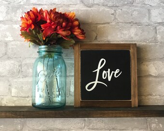 Love shelf | Etsy
