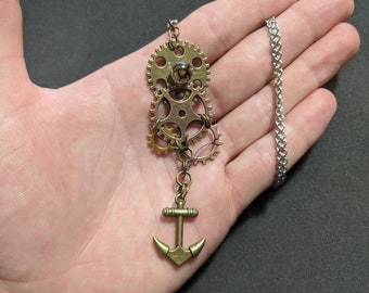 Nautical Steampunk Aquarium Porthole Top Hat Made to Order