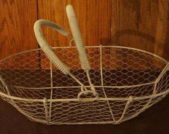 Chicken wire basket | Etsy