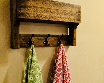 Rustic pallet shelf | Etsy