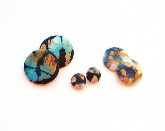 Button Fab Traditional Multi-Color African Kente Print