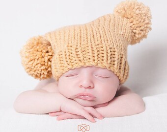 Newborn pom pom hat | Etsy