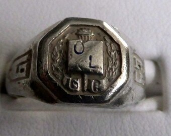 Vintage class ring | Etsy