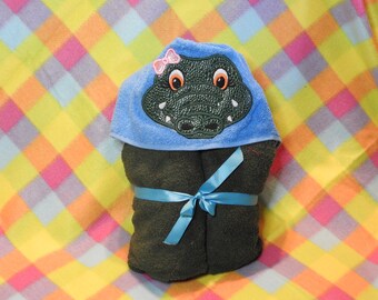 Alligator towel | Etsy