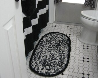 Black and white rug | Etsy