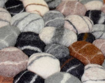 Felt stones rug | Etsy