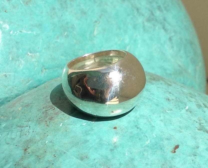 Minimalist Sterling Silver Dome ring / Made in