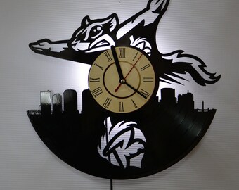 Squirrel clock | Etsy