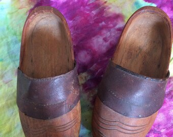 Wood clogs | Etsy