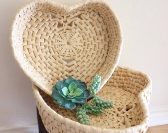 Heart shaped basket | Etsy
