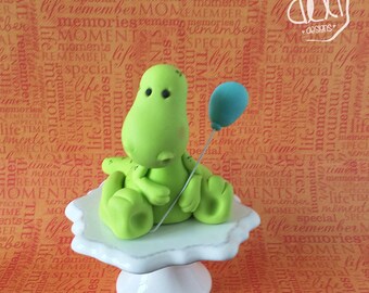 Fondant Dinosaur Cake Topper Standing up with Spikes handmade