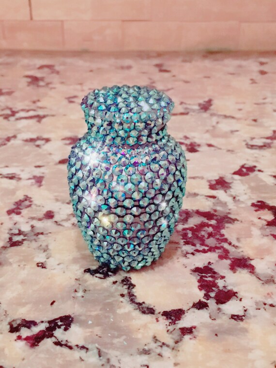 Items similar to Genuine Swarovski Crystal Urn Keepsake Loved One Pet ...
