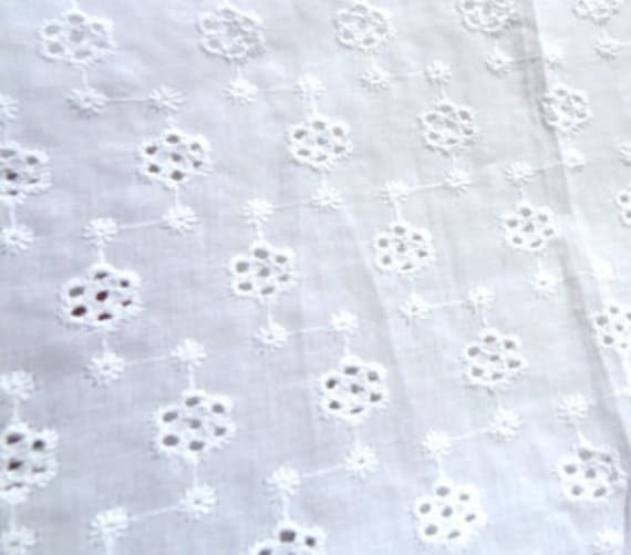white eyelet fabric Lace White Cotton eyelet fabric lace