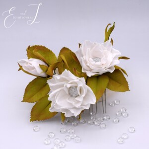 Floral hair comb | Etsy