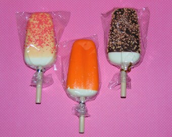 Personalised Cute ICE CREAM Shaped Sign For Any Occasion