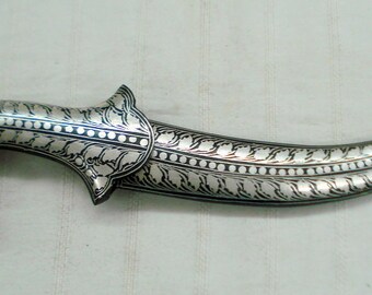 Damascus steel blade katar knife dagger gold work tools