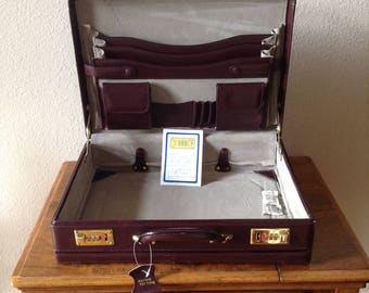 Vintage briefcase | Etsy