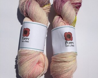 Hand-dyed yarn and fibres done beautifully by PoppyYarnandFibre