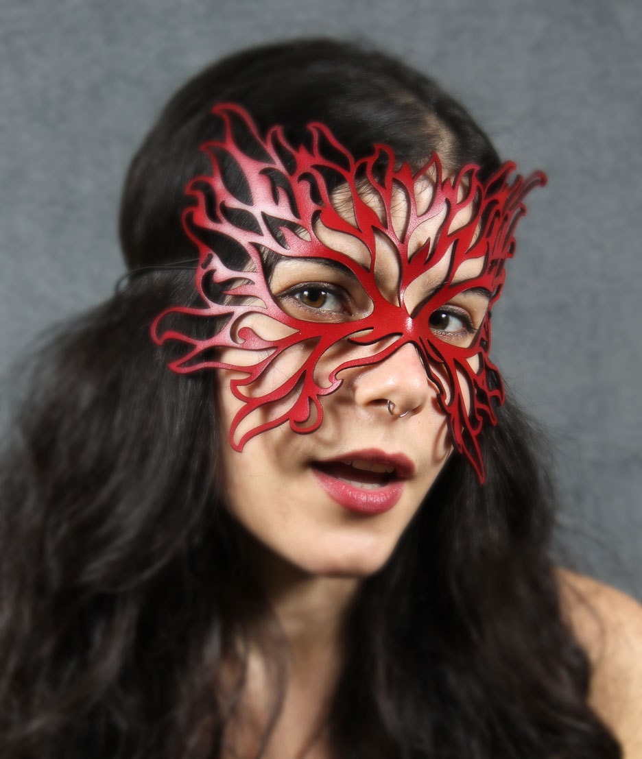 Flame mask in red leather